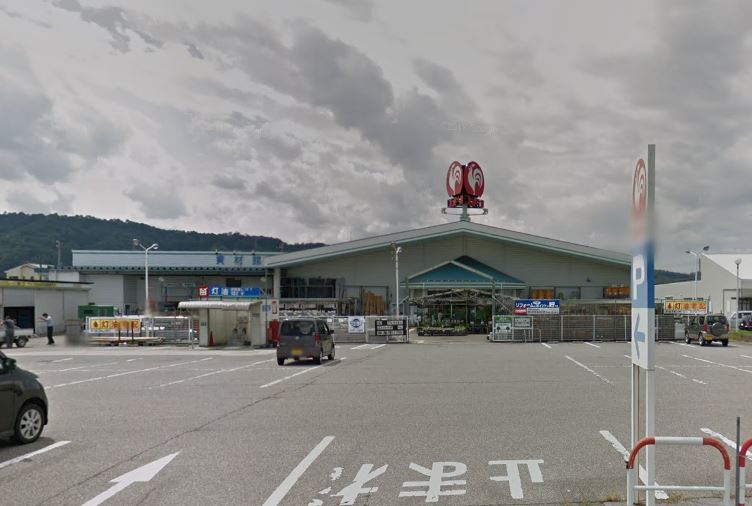 コメリハードandグリーン宇奈月店の施設・店舗情報（富山県黒部市）｜催事スペース【スペースラボ】