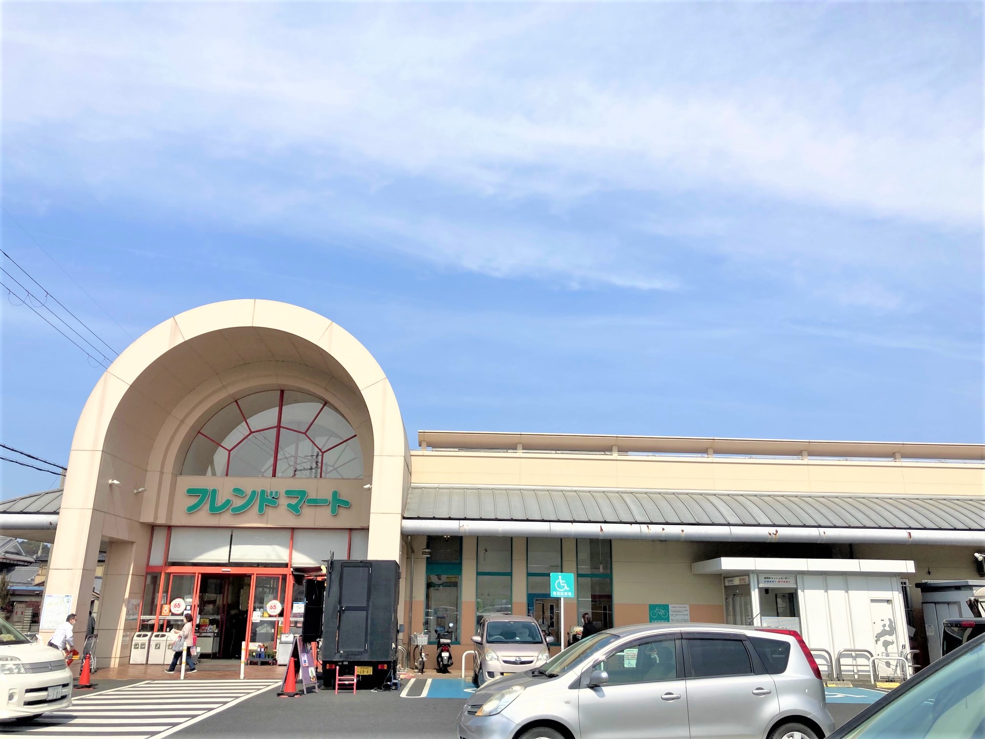 フレンドマート石山寺辺店の施設・店舗情報（滋賀県大津市）｜催事スペース【スペースラボ】